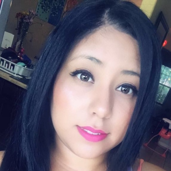 Yadira's Closet (@raebae_boutique) | Poshmark